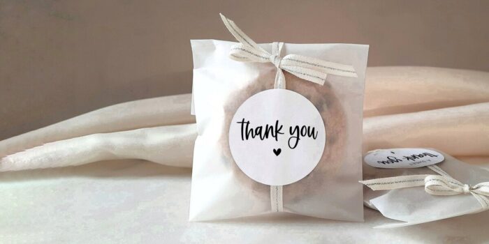 9 Wedding Stickers for Favors that Show Your Appreciation - Custom ...