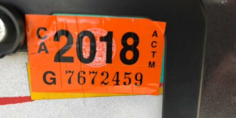 How to Remove License Plate Stickers (with no residue or scratch ...